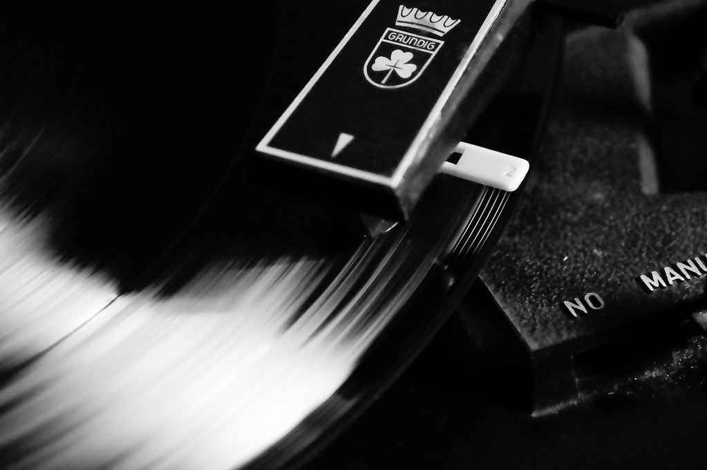 33 RPM Vinyl Record Conversion to Digital | Preserve Your 33 LPs